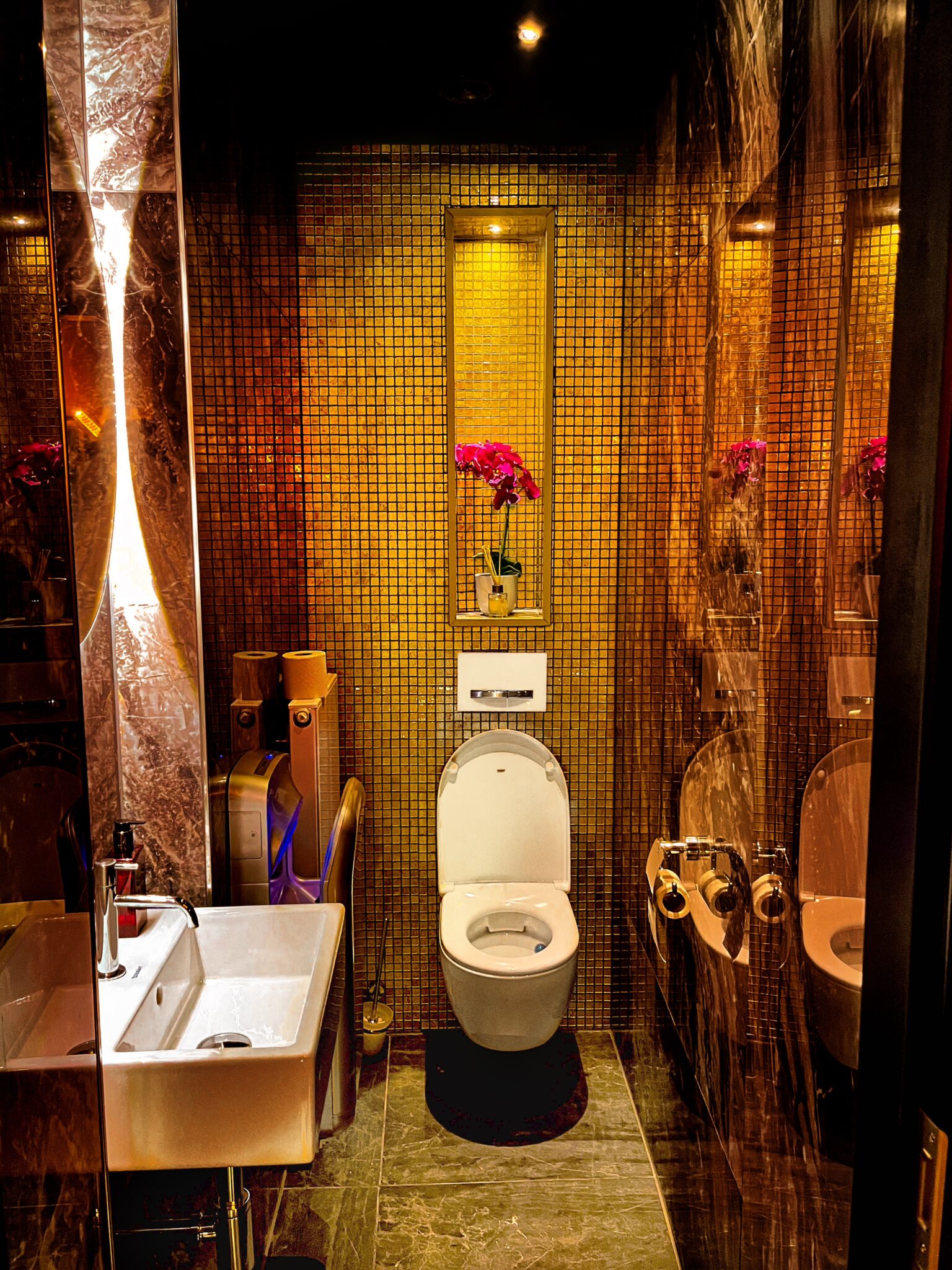 Sava – Restaurant – Hookah – Bar in München